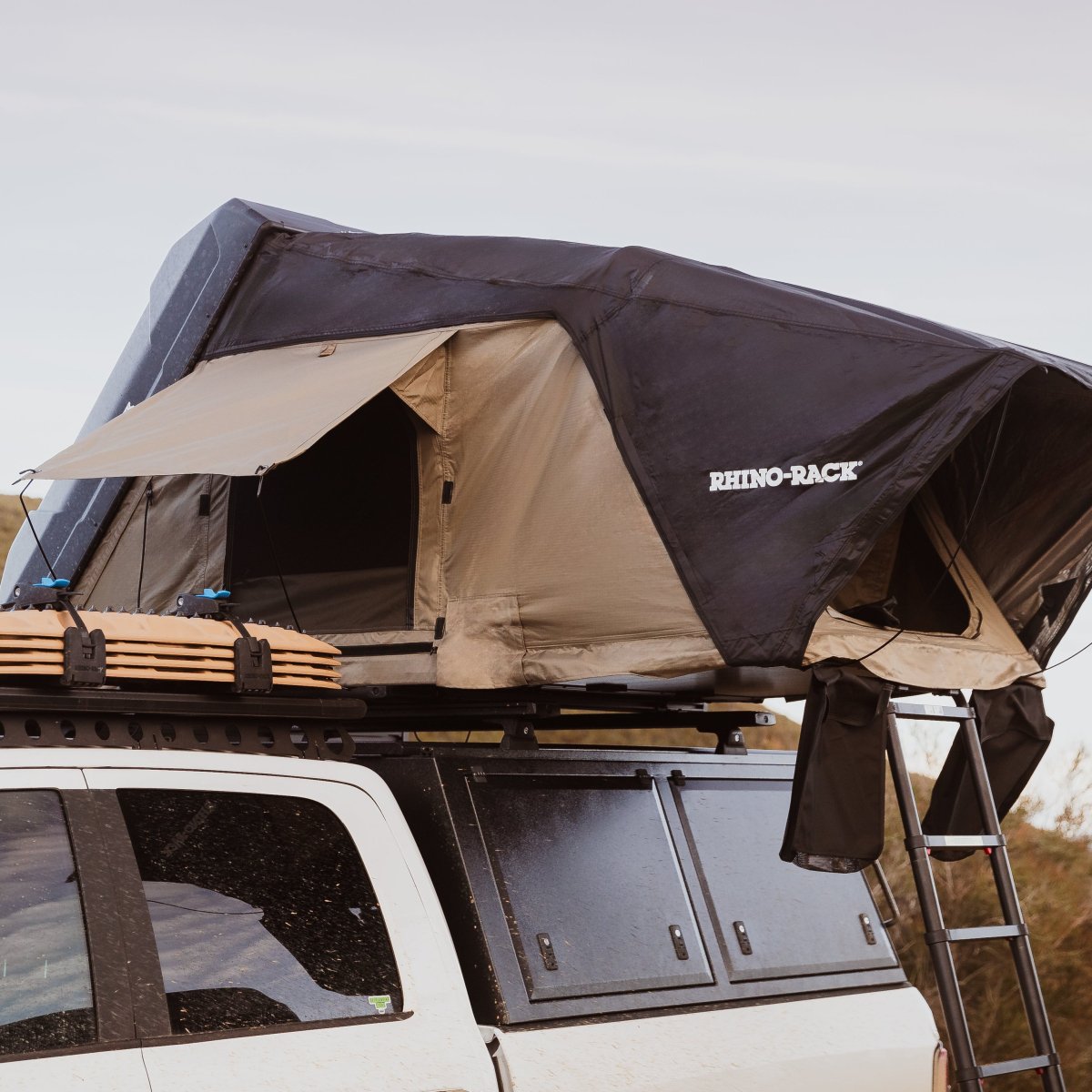 Rhino-Rack Hard Shell Roof Top Tent - 61002 | Rhino-Rack | Stoke ...
